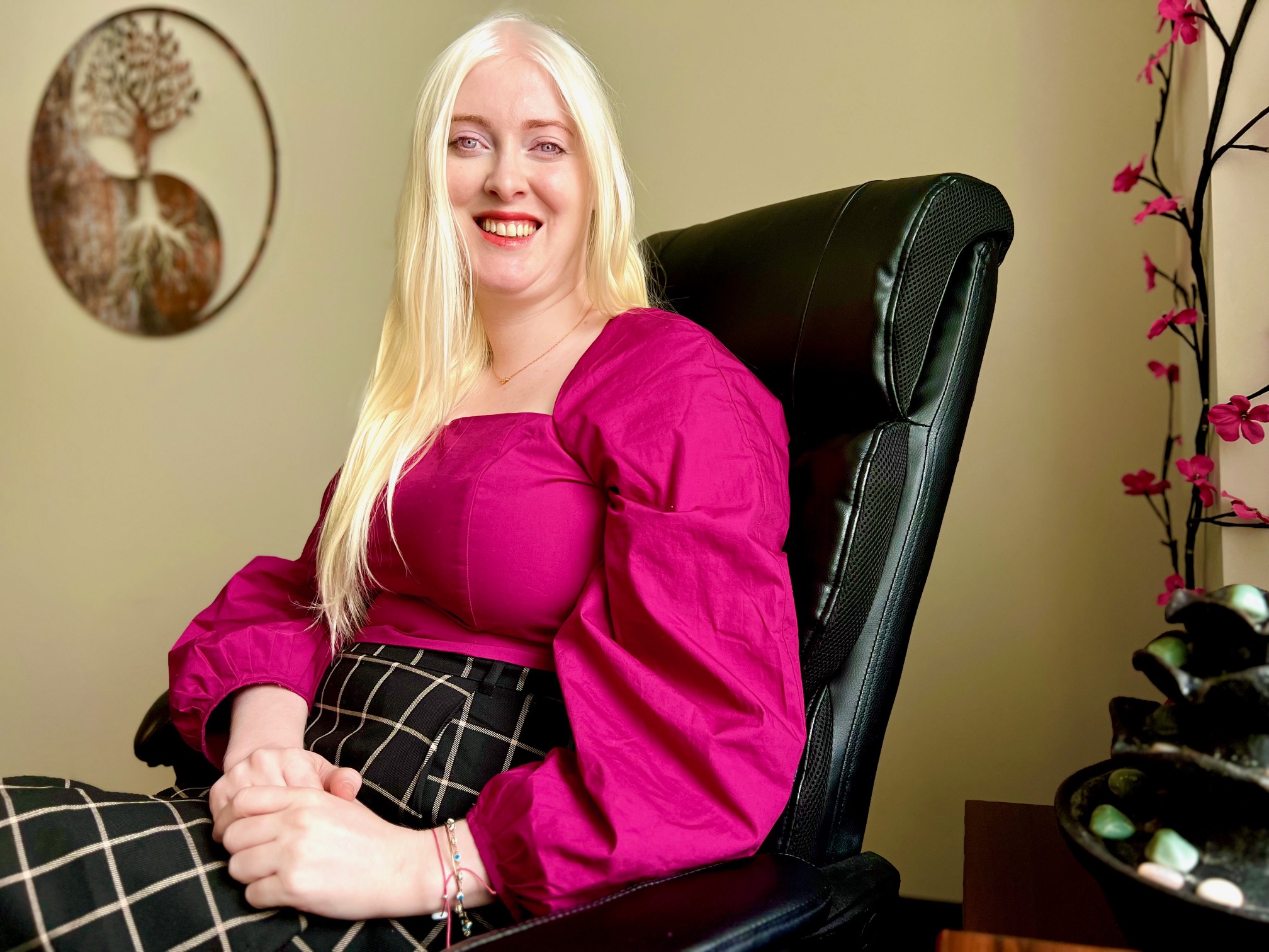 Kelly Elliston - Hatch-Me Therapy